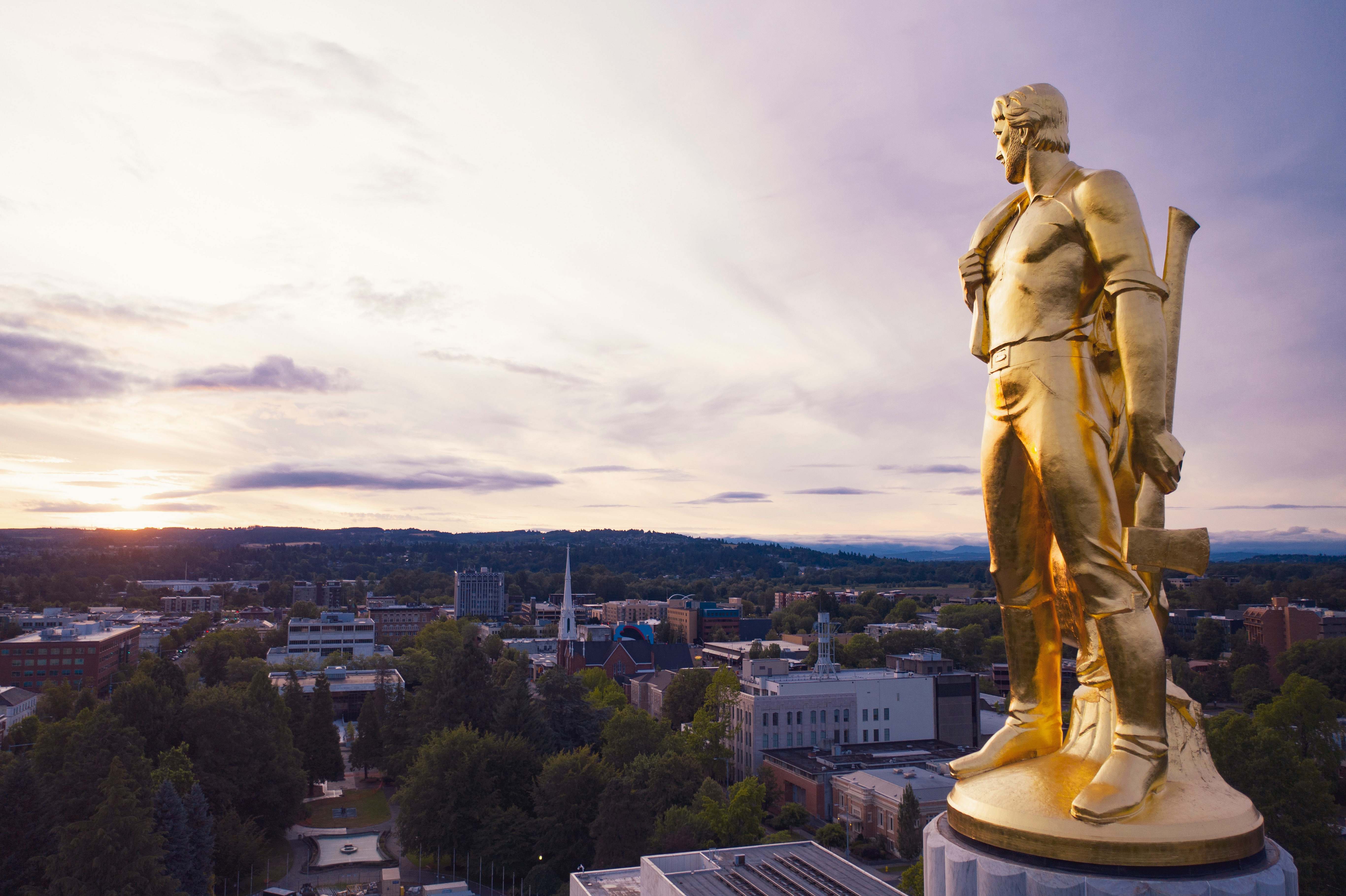 Sculpture Gold-colored Statue During Daytime Statue Image Free Photo